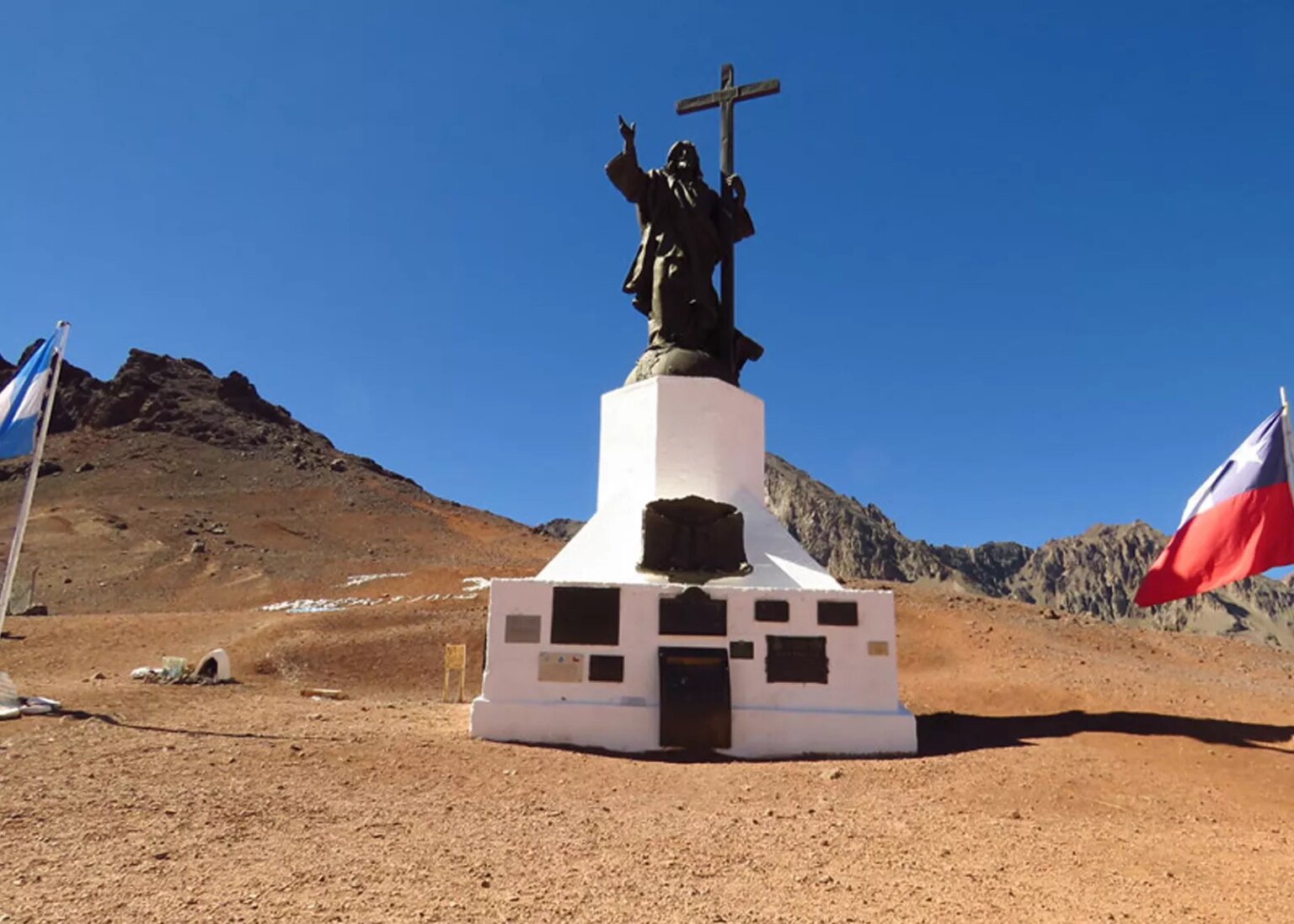 Cristo Redentor de Los Andes - Mendoza Turismo
